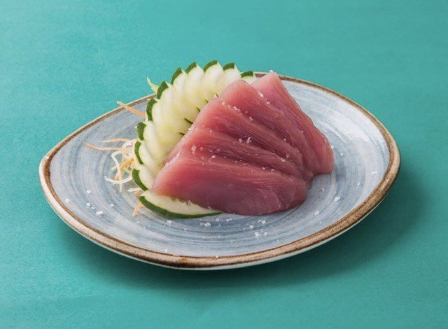 Sashimi De Barriga De Atum O Atum Toro (parte Da Barriga) é ótima
